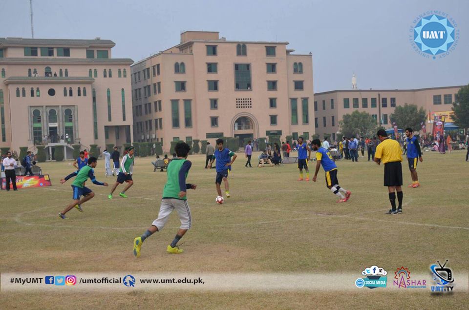 Home [www.umt.edu.pk]